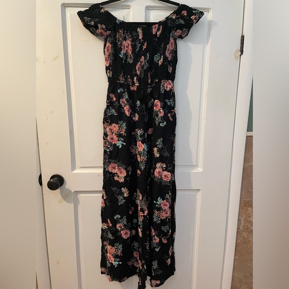 Band of Gypsies | Pants & Jumpsuits | Band Of Gypsies Floral Off The ...